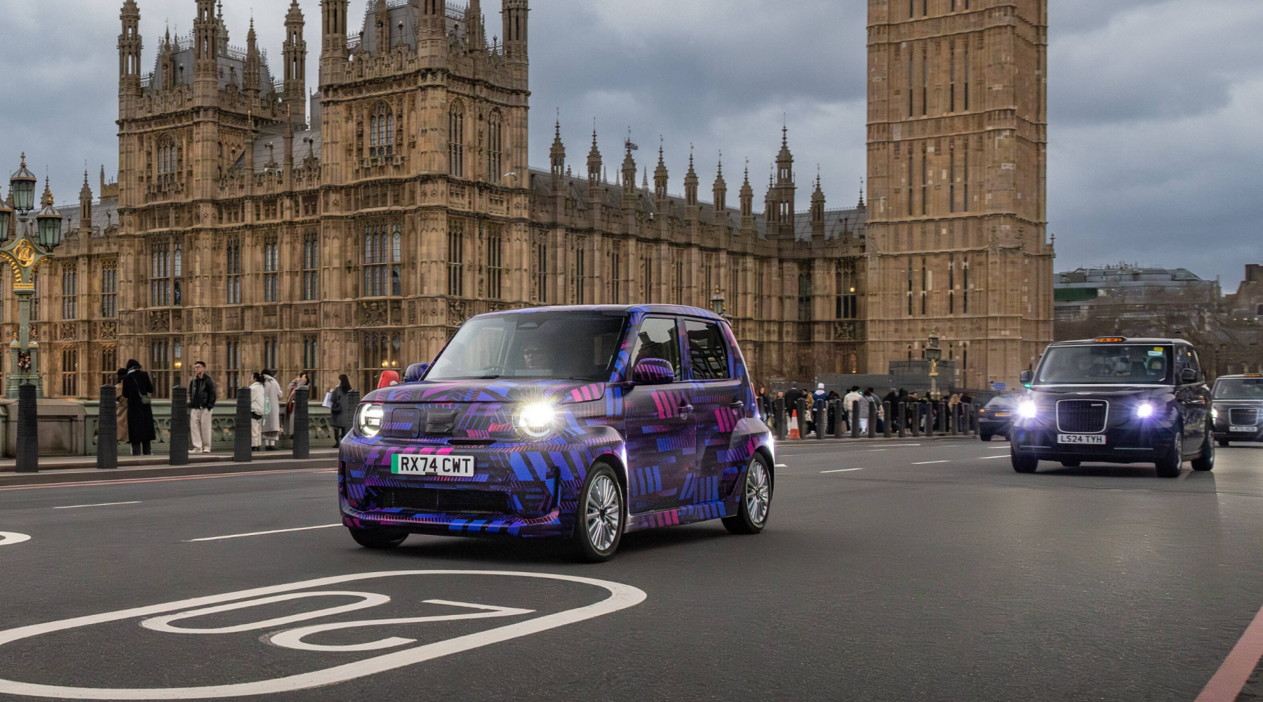 Honda bjöd på eldrivna premiärer i Goodwood